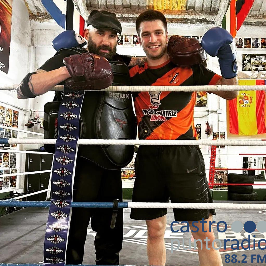 EL BOXEADOR CASTREÑO JON MÍGUEZ SE PREPARA PARA LUCHAR POR EL ...